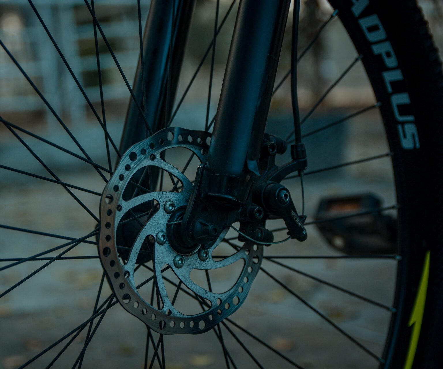 M1 Pro: Advanced Urban Mobility - Magnus Electric Pakistan