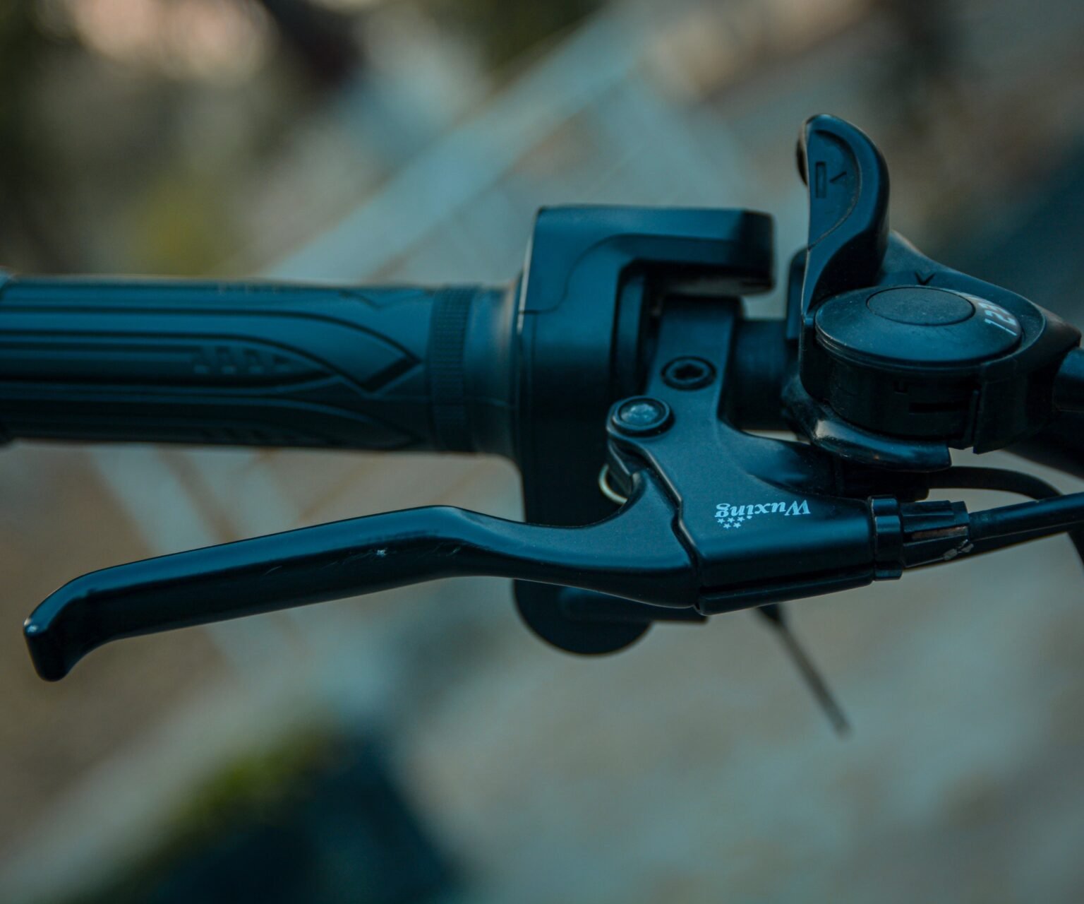 M1 Pro: Advanced Urban Mobility - Magnus Electric Pakistan